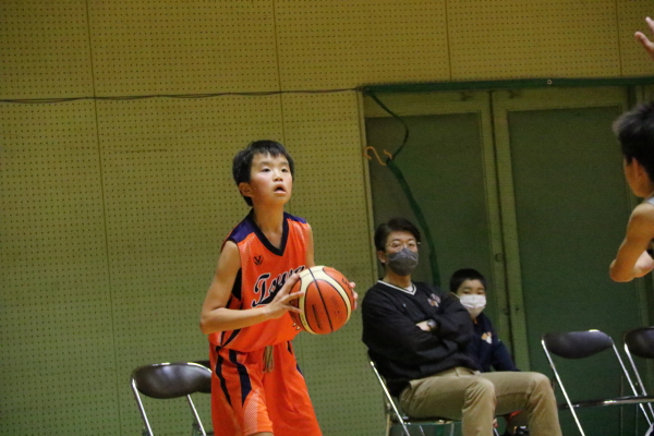 u12basket_20221113_013